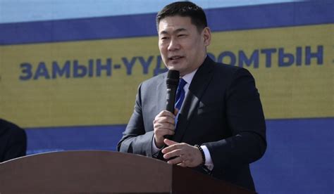 Л Оюун Эрдэнэ Замын Үүд боомтын өргөтгөл шинэчлэлийн бүтээн байгуулалтын ажил бүрэн дуусаж