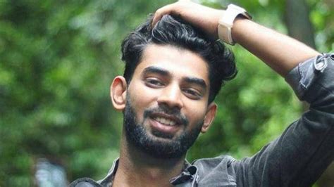 Fallece El Influencer Sarath Kumar Por Grabar Un Video