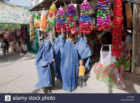 Épinglé Par Rosana روزانا Sur Burqa