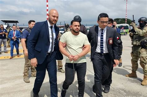 Le Suspect Du Meurtre Dun Militaire Vénézuélien Dissident Extradé Vers