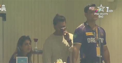 Kkr Vs Srh Ipl 2024 Shah Rukh Khan Caught Smoking At Eden Gardens