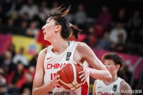 开门红！奥预赛中国女篮首战大胜新西兰中国队比赛韩旭