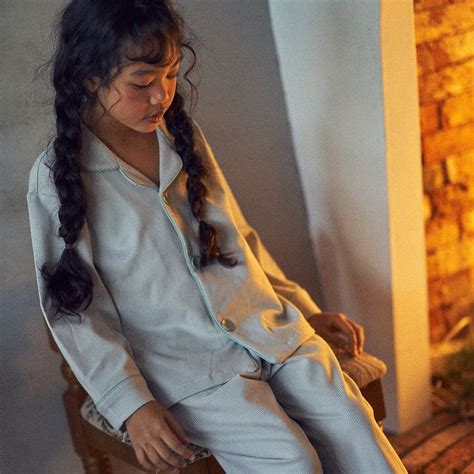 기모 그레이 벨벳 스트라이프 긴팔 세트 아동 주니어 잠옷 감도 깊은 취향 셀렉트샵 29cm