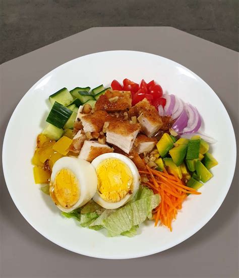 치킨 누들 샐러드 만들기 색다른 콜드 누들 샐러드 레시피