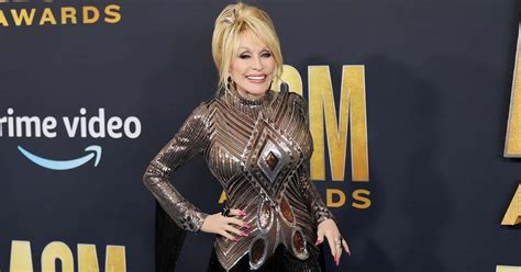 Dolly Parton Opened Up About Secret Diet Trick She Uses To Maintain Her