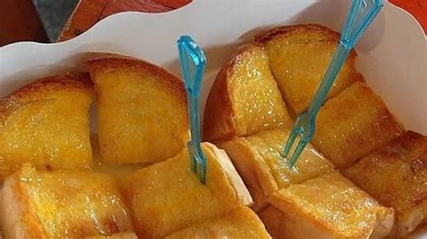 ขนมปังปิ้ง หอมเนย ชานม 🥞 สั่งอาหารเดลิเวอรี Wongnai X Line Man