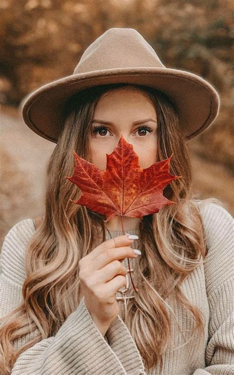 Pin By Azhartan On Portraits Fall Photoshoot Autumn Photography