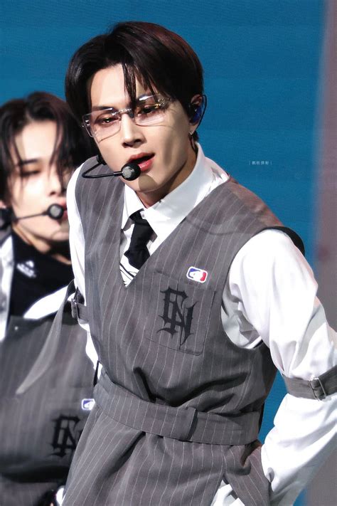 [잡담] 여기 남돌 코디 진짜 잘하는거같음 인스티즈 Instiz 연예 카테고리