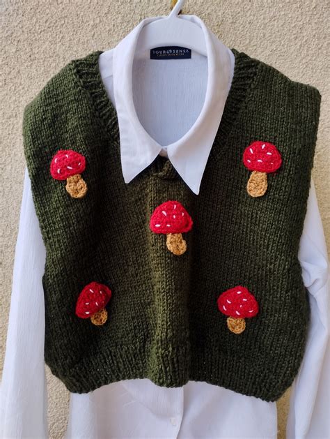 ფუმფულა ნაქსოვები გაზაფხულს რომ უხდება 🍄🍄 შექმნილია მთელი გულით ♥️♥️ იქსოვება სასურველი ზომა