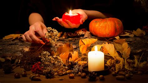 Samhain 2022 Pronunciation Meaning And Rituals To Celebrate Woman