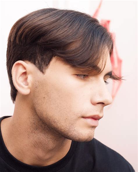 30 Catchy Short Sides Long Top Haircuts For Men In 2025