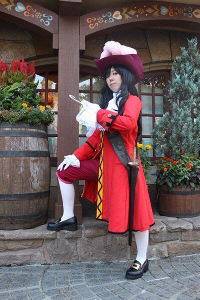 Pin By Sarah Mertens Jones On Captain Hook Cosplay Captain Hook