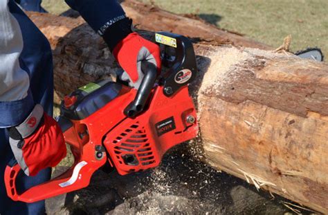 Maruyama MCV31R 14 Rear Handle Chainsaw Mikes Hardscape Supply Center