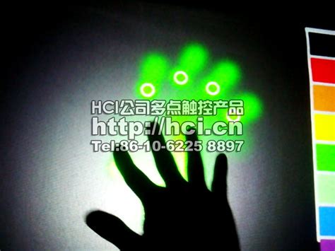 hci cn 多點觸控 多點觸摸 multitouch 13 hci cn hci公司研發的多點觸控桌，多點觸控牆應… flickr