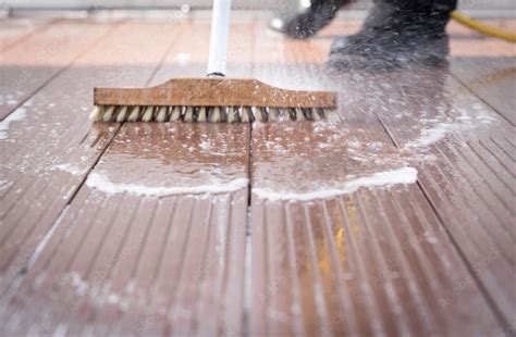 Comment Nettoyer Une Terrasse En Bois Qui Verdit Ma Terrasse Extérieure