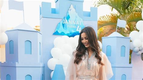 تفاصيل أغنية جنات الجديدة جمبك ومعاك تطرحها الشهر المقبل فن الوطن