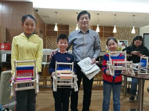 织出满满小确幸织染小学堂妈妈带我学织布 活动资讯 南京市博物总馆