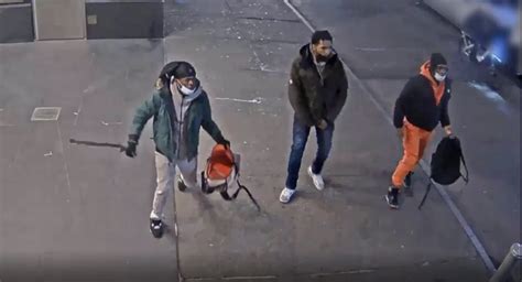 Nypd Releases Surveillance Footage Of Suspects In Teen Stabbing In