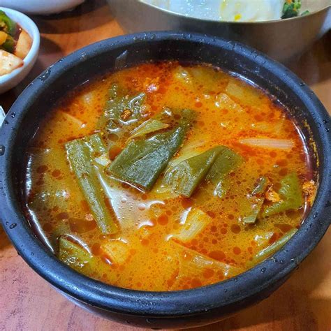 허영만도 그릇째 마셨다 영혼 울리는 국물 맛집 5 식신