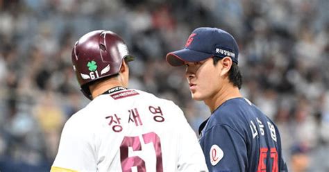 나승엽친구야 데뷔 첫 홈런 축하한다 사진
