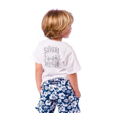 Camiseta Infantil Masculina Safari Rinoceronte Branca Vaca Lôca