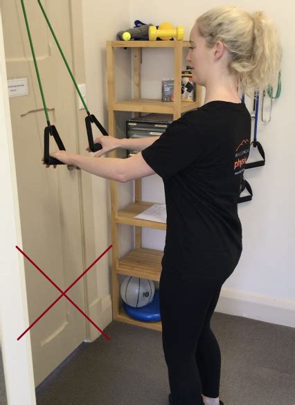 SHOULDERS PULL DOWN Willunga Physiotherapy Pilates