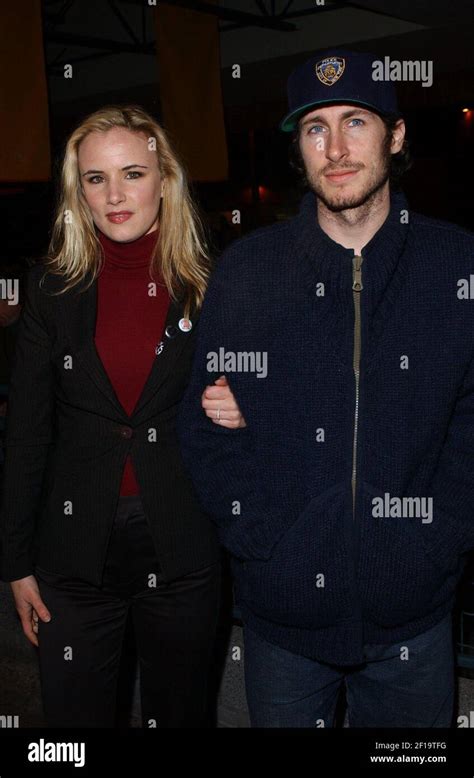 Krt Entertainment Story Slugged Sundance Krt Photograph By Lionel Hahnabaca Press January 17