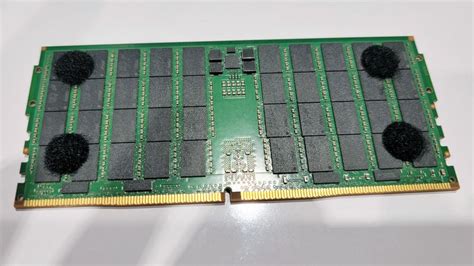 Mcrdimm Micron Muestra Su Enorme Memoria De 256 Gb