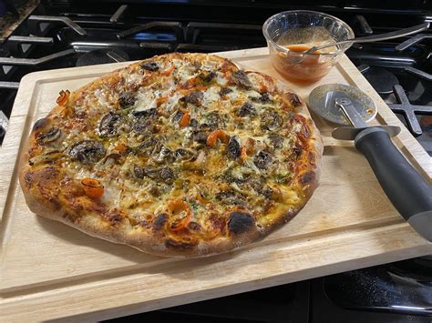 Veggie Pizza With Hot Honey Rpizza