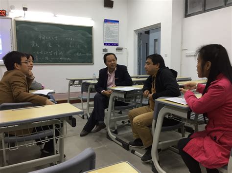 人文学院举办全体教师磨课活动 景德镇学院人文学院