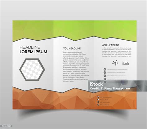 트라이 폴드 브로셔 정사각형 디자인 서식 파일 Polgonal 디자인 분자 구조 추상적인 다각형 배경에 과학적인 패턴 현대 삼각형 벡터 텍스처 0명에 대한 스톡 벡터 아트