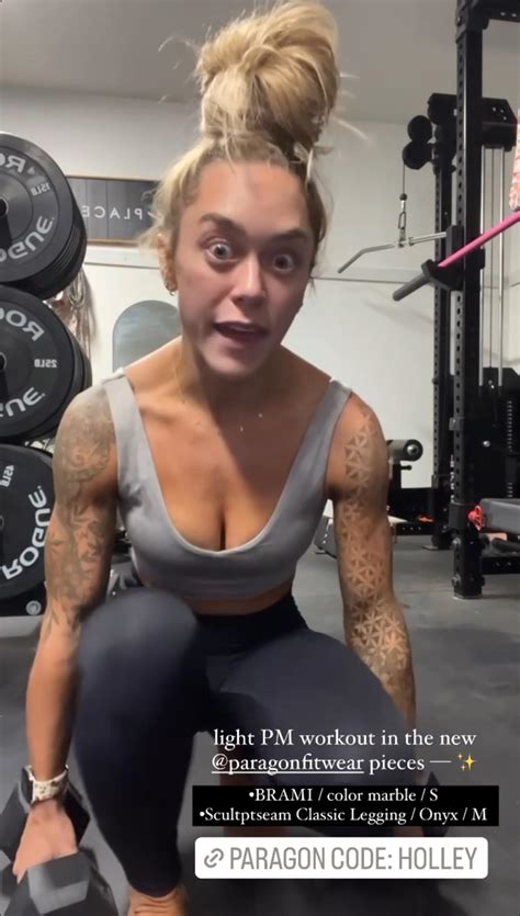 Girlllll What Is This Hair And Why Do Your Arms Look Like Toothpicks