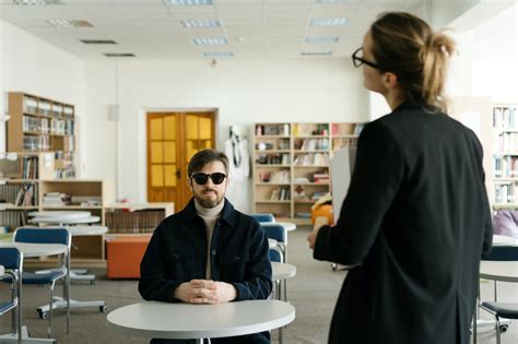 Do You Have To Wear Sunglasses Indoors After Cataract Surgery Sojos