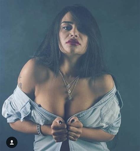 Naz Mila Nin Olay Yaratan Pozlari Porn Pictures Xxx Photos Sex Images