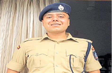 Success Story Of Ips Abhishek Chaturvedi Passed In Fourth Attempt तीन अटेम्प्ट में भी नहीं