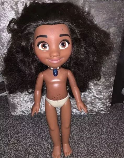 Jakks Pacific Disney Moana Singing Talking Doll Light Up Necklace 14