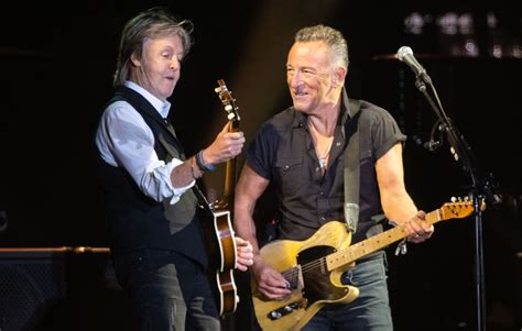 Paul Mccartney Blames Bruce Springsteen For Long Gigs