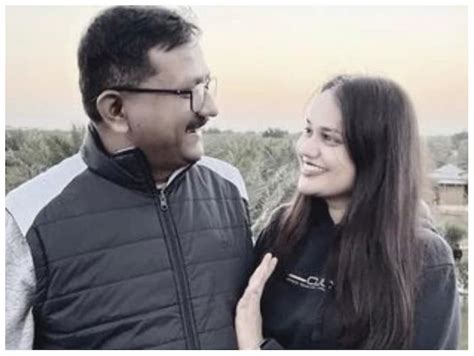 Ias Tina Dabi Salary आईएएस टीना डाबी की सैलरी कितनी है घर कुक के साथ