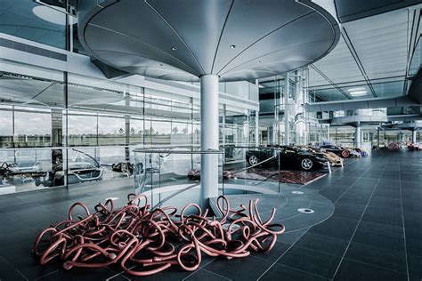 Stunning Mclaren Headquarters In England 28 Pictures Memolition