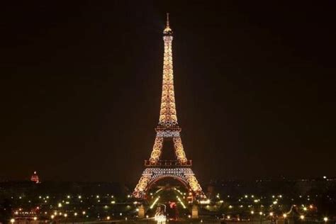 Eiffel Tower To Be Secured With Bulletproof Glass Walls World News The Financial Express