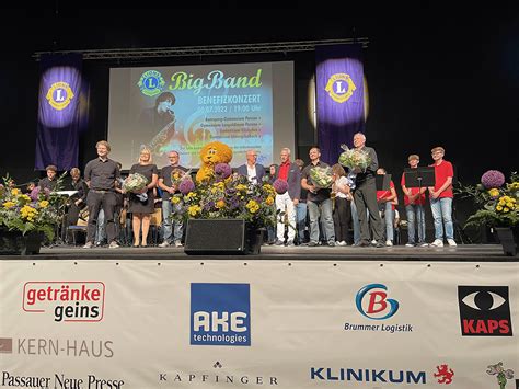Ake Supports The Big Band Benefit Concert Of The Lions Club Passau