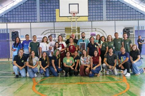 Exposição Sustentável Marca Dia Do Meio Ambiente E Divulga Nome De