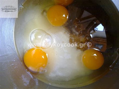 ΚΕΙΚ ΤΟΥΡΤΑ ΚΑΡΟΤΟΥ ΜΕ Frosting ΚΡΕΜΑΣ ΤΥΡΙΟΥ Koykoycook