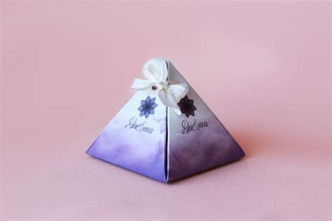 ყუთი პირამიდა