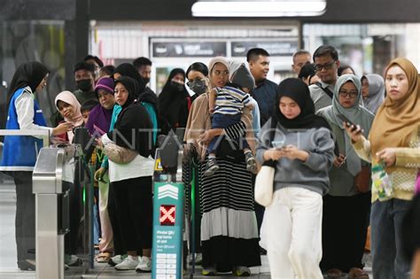 Tarif MRT Jakarta Rp1 Saat HUT Jakarta ANTARA Foto