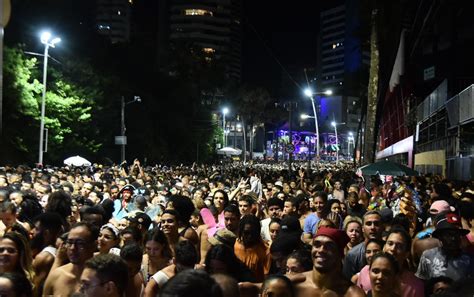 Fotos Confira Imagens Do Furdunço Festa De Pré Carnaval De Salvador
