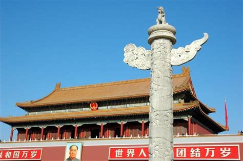 天安门上的华表是干什么用的？ 华表 天安门 牌位 新浪新闻