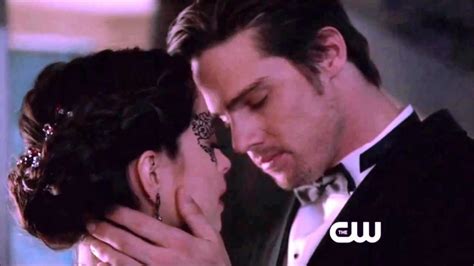 Beauty And The Beast Cw Kiss