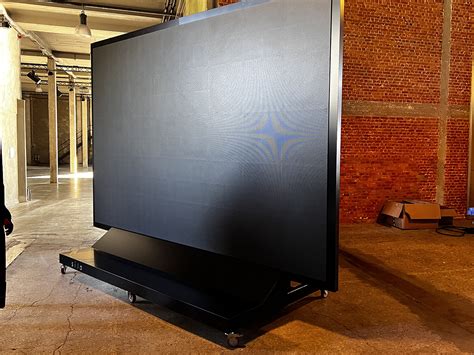 Wolnostojący Mobilny Ekran Konferencyjny Led 186 Led Star