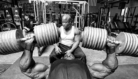 Ronnie Coleman Conheça de suas Principais Dicas de Treino Dicas de Musculação